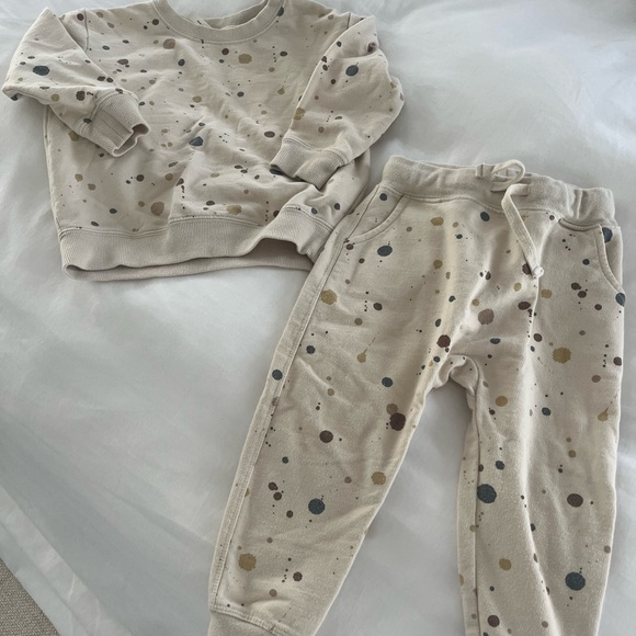 Rylee + Cru | Matching Sets | Rylee Cru Beige Splatter Print Sweatshirt And Joggers Set Unisex ...
